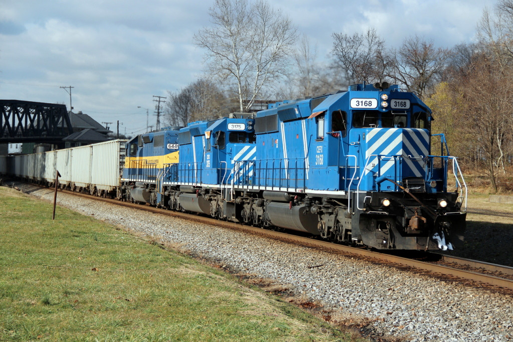 CP 256 Rolls East on NS LEHL @ 1059 hrs